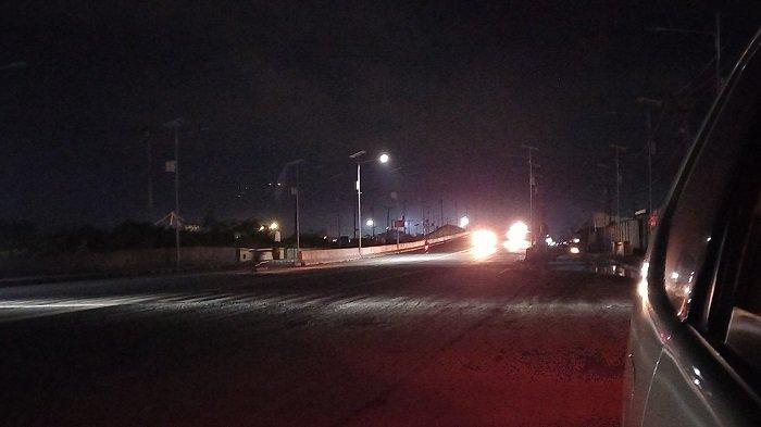 Lampu Penerangan Jalan di Kawasan Flyover Pantoloan Palu Tak Menyala ...
