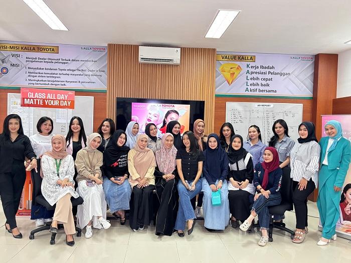 Wardah Gelar Color Expert Class untuk Karyawan Kalla Toyota Martadinata ...