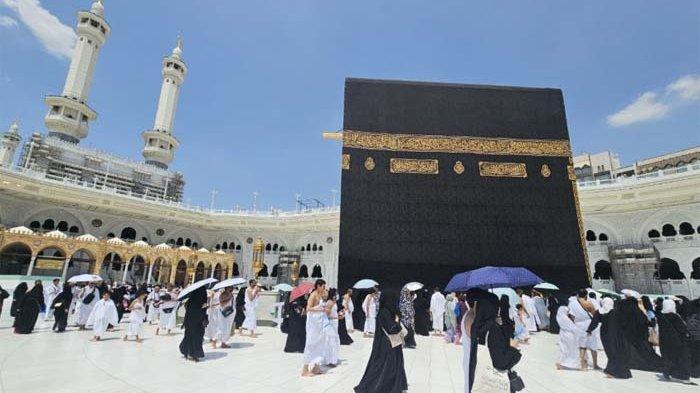 Suhu Makkah Capai 42 Derajat Celsius, Jemaah Haji Diwajibkan Bawa ...