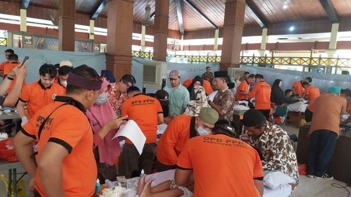 Ratusan Anak Ikuti Sunatan Massal Gratis Dalam Rangka Hari Jadi ke-423 ...