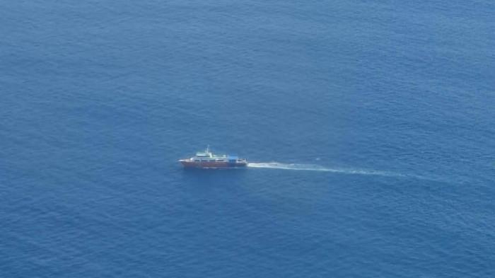 TNI AU Kerahkan Pesawat CN-235 Cari 17 Korban Speedboat Hilang di Yapen ...