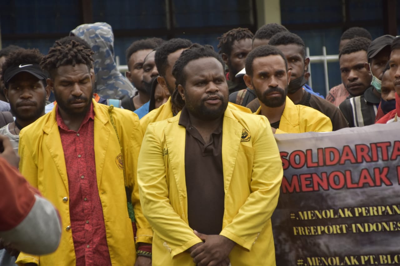 Ketua BEM Uncen Yops Itlay Enggan Berpendapat Soal Penggusuran Rusunawa - Tribun-papua.com