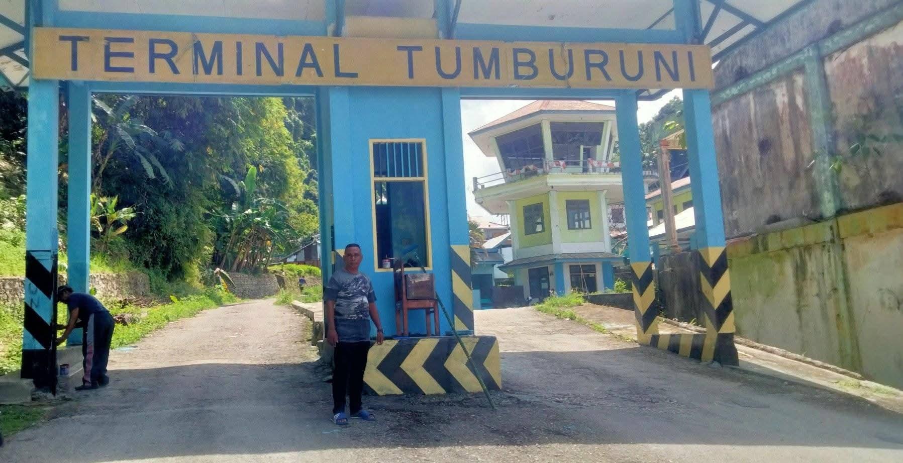Jelang Peresmian Pasar Thumburuni Fakfak, Terminal Angkot Mulai ...