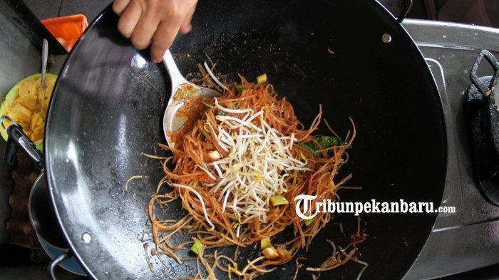 Daftar Makanan Khas Riau yang Terbuat dari Sagu, Sempolet Hingga Bubou ...