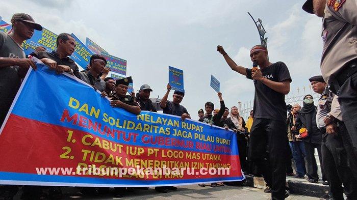 Ini Tuntutan Nelayan Pulau Rupat yang Geruduk Kantor Gubernur Riau ...