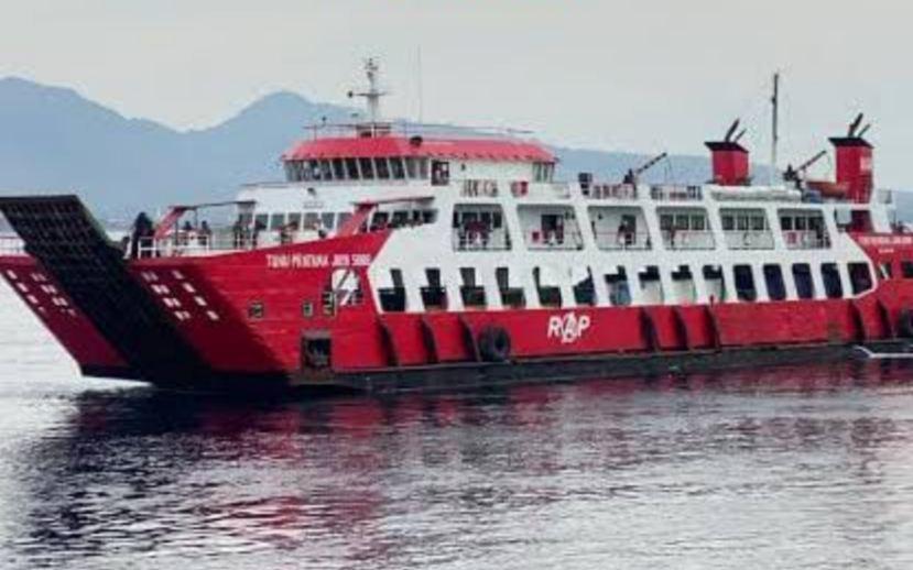 FAKTA-FAKTA KMP Tunu Pratama Jaya Tenggelam di Selat Bali: Bawa 65 Penumpang - Tribunpekanbaru.com