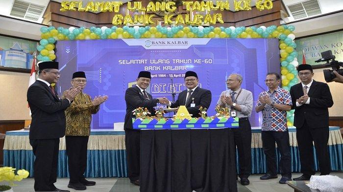 Keharmonisan dalam Momentum HUT ke-60 Bank Kalbar, Rokidi Komitmen ...