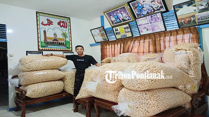 Amplang Ikan Tenggiri Khas Kalimantan Barat, Cocok jadi Teman Ngemilmu ...