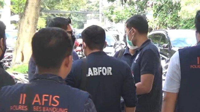 Puslabfor Mabes Polri Periksa Gedung Bappelitbang Kota Bandung ...
