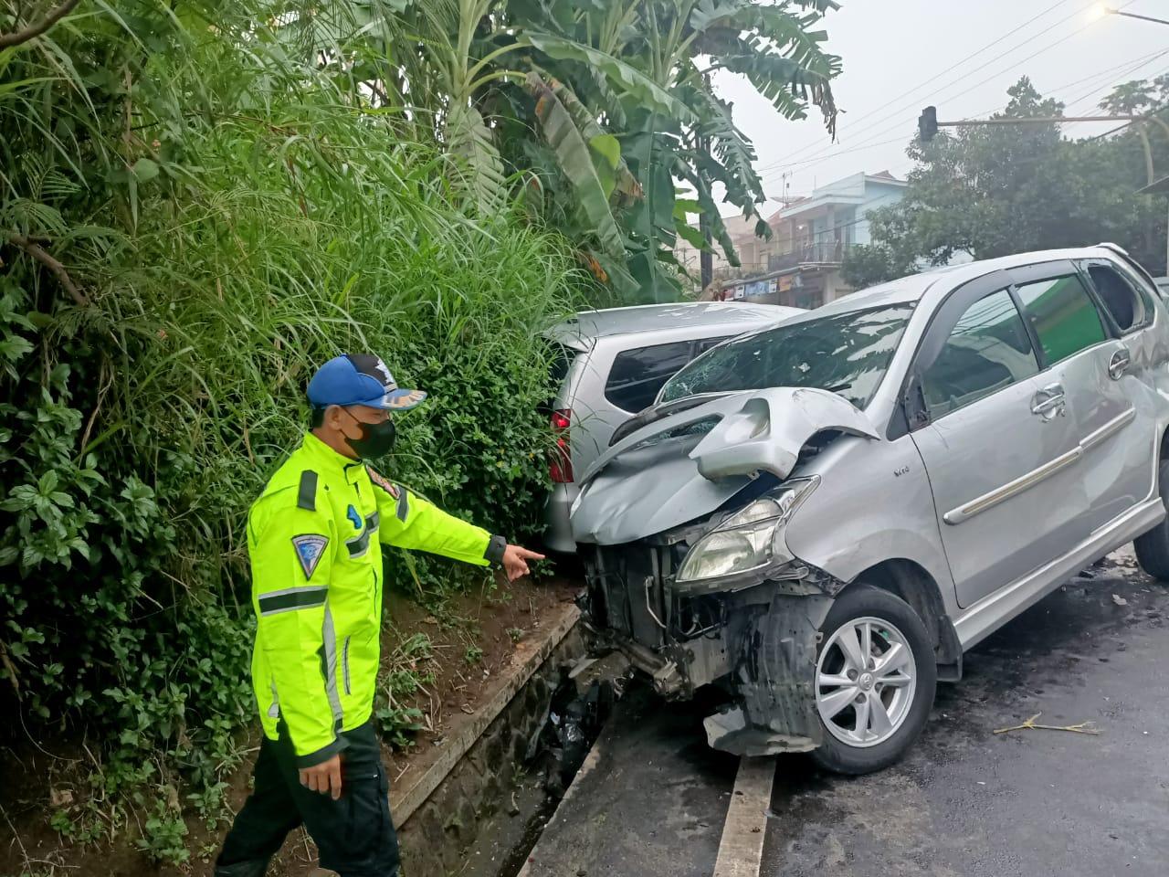 Kronologi Kecelakaan Beruntun di Pamulihan Sumedang yang Tewaskan Seorang Balita ...