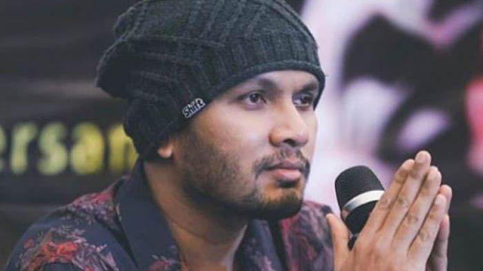 Profil Ustaz Hanan Attaki, Isi Sharing Night di Banda Aceh - Halaman ...