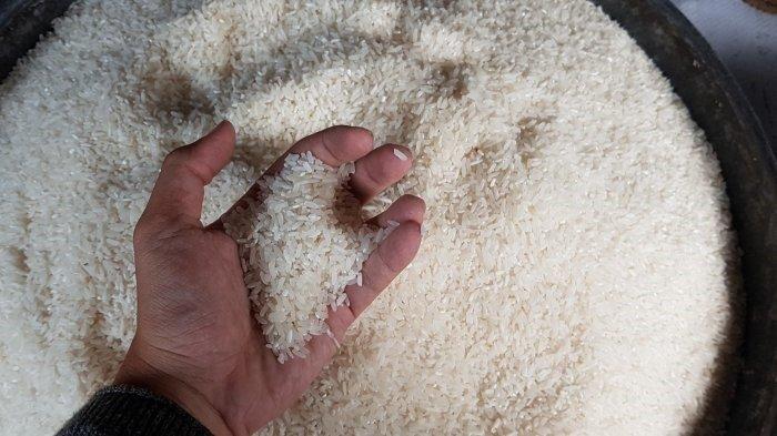 Pemerintah Menetapkan Harga Eceran Tertinggi Beras Resmi Naik, Jenis Medium Jadi Rp12.500 Per Kg ...