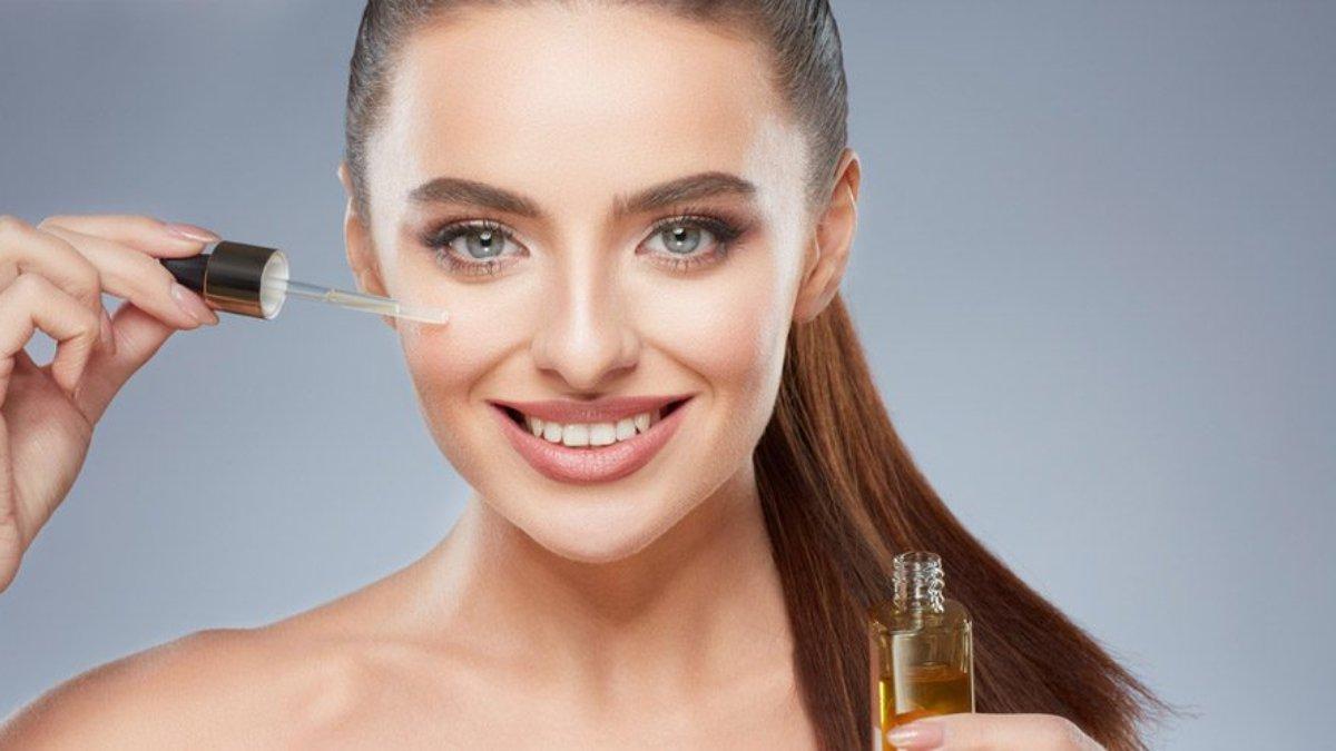 5 Rekomendasi Serum Niacinamide Baru 2025 yang Ampuh Mencerahkan Wajah - Tribunshopping.com