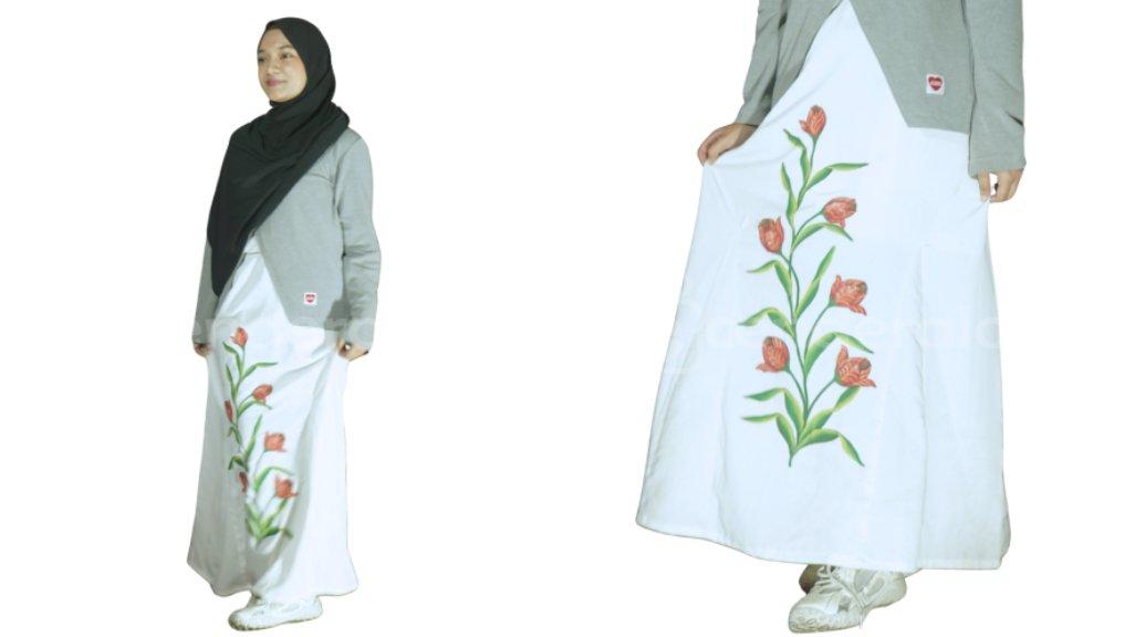3 Rekomendasi Rok Cantik di Cenderaloka: Motif Batik hingga Lukis ...