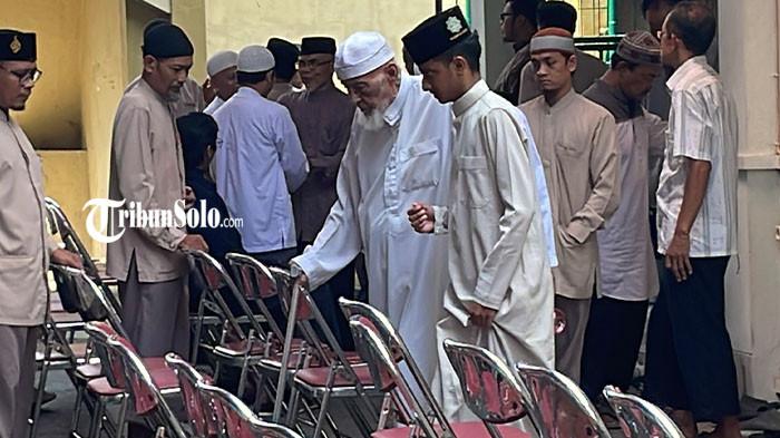 Umi Ichun Wafat di Sukoharjo, Sosok Istri Abu Bakar Ba'asyir Dikenang ...