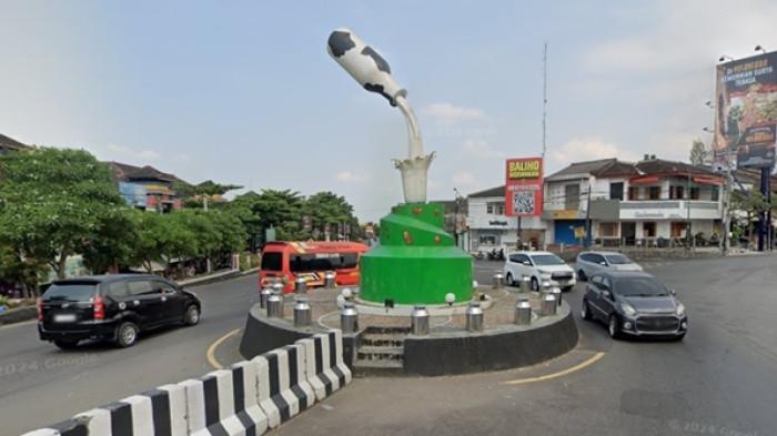Menilik Asal Usul Dibangunnya Monumen Susu Murni/Tugu Susu Tumpah ...