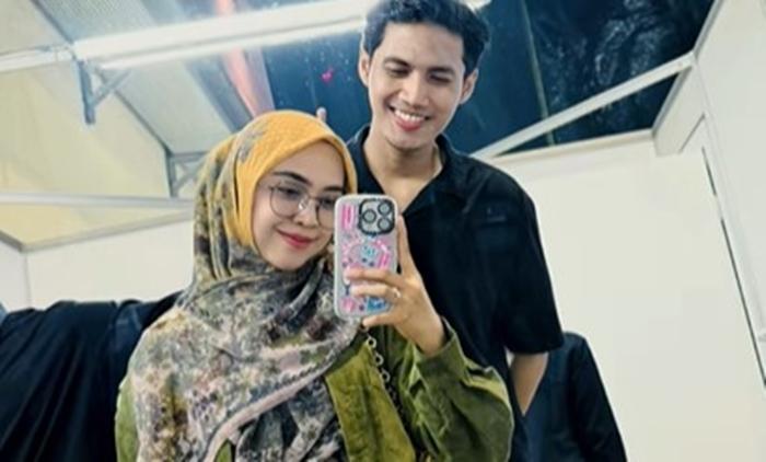 Hubungan Makin Serius, Ria Ricis Kenalkan Evan DC pada Sang Kakak, Oki Setiana Dewi - Halaman ...