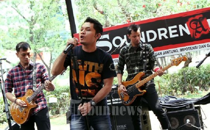 Not Angka Pianika dan Lirik Lagu Sempurna - Andra and the Backbone, Kau ...