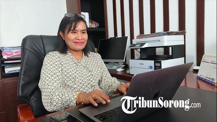 Diskominfo Perkenalkan Papua Barat Daya Lewat Videotron di Bandara DEO Sorong - Tribunsorong.com