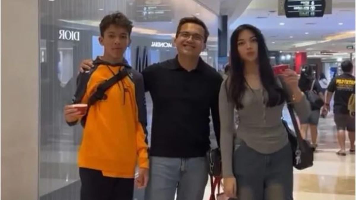 Jalan Bareng Anak Gadis, Sahrul Gunawan Malah Dibisiki Ibu-ibu: Itu Kok Bawa Gandengan ...