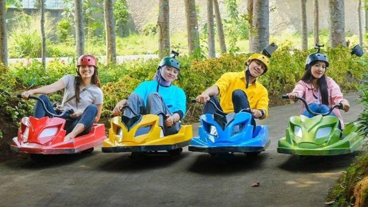 Mau Liburan Seru Bareng Anak? Cek Harga Tiket Cigwa Green World ...