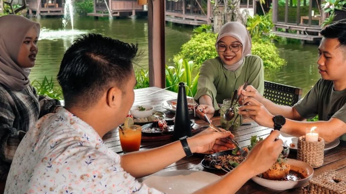 Rekomendasi Kuliner Dekat TMII Jakarta Timur, Ada Menu Nusantara hingga ...