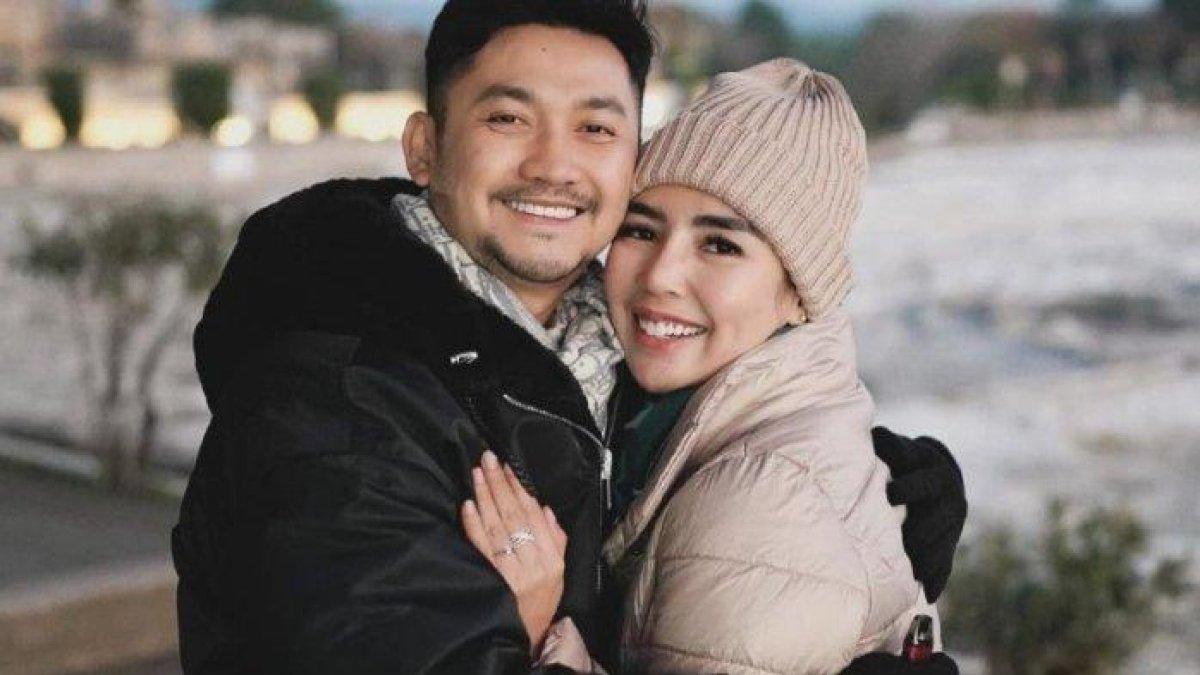 Di Tengah Perceraian dengan Angga Wijaya, Nurul Kamaria Justru Temui ...