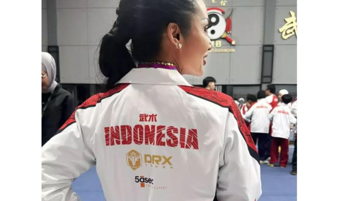 5 Potret Krisdayanti Wakili Indonesia Tanding Wushu di China, Usia 50 ...
