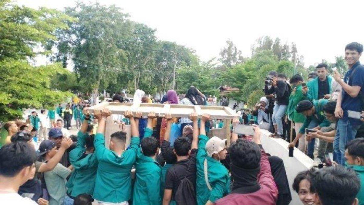 Prediksi Macet Imbas Demo Bundaran HI Jakarta Hari Ini Senin 15 Juni ...