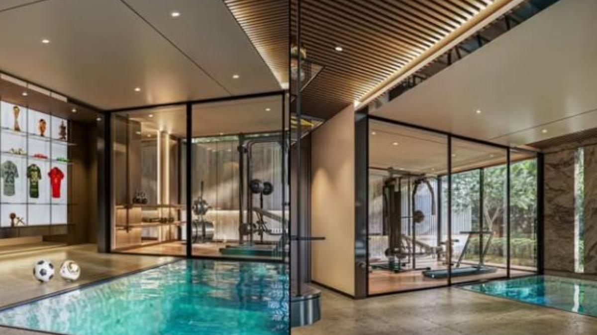 Potret Mewah Rumah Baru Pratama Arhan, Ada Kolam Renang Indoor dan Gym ...