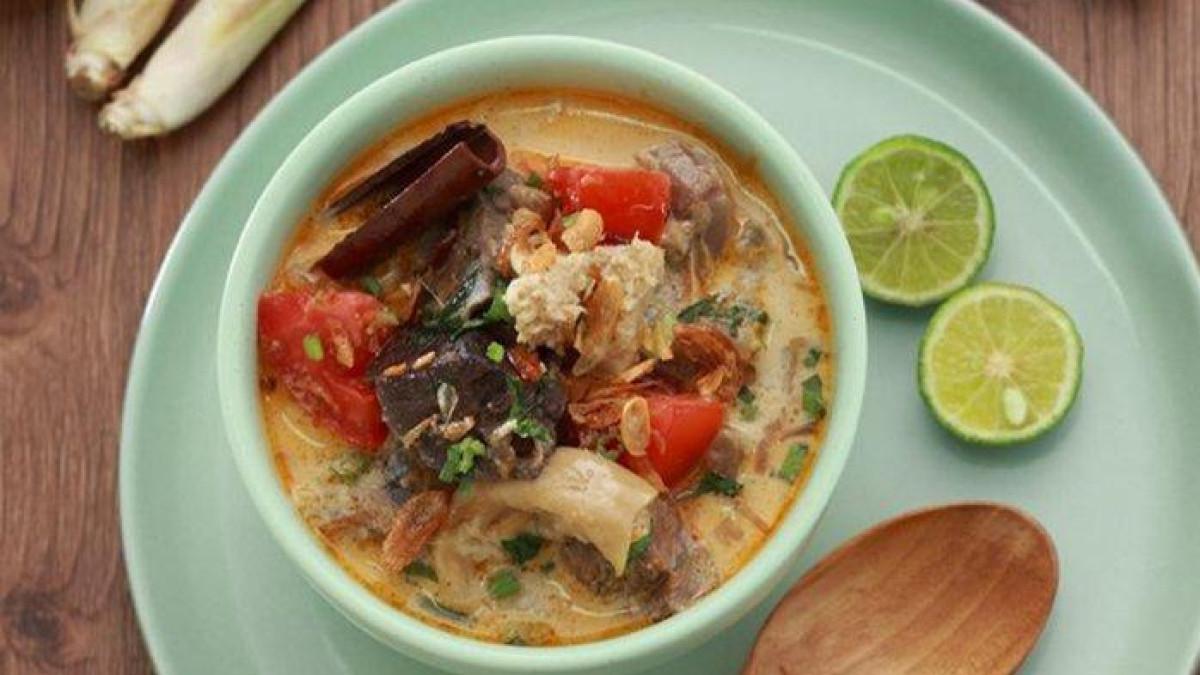 Bingung Cari Makan Dekat Stasiun Pasar Senen, Jakarta Pusat? Ini 3 ...