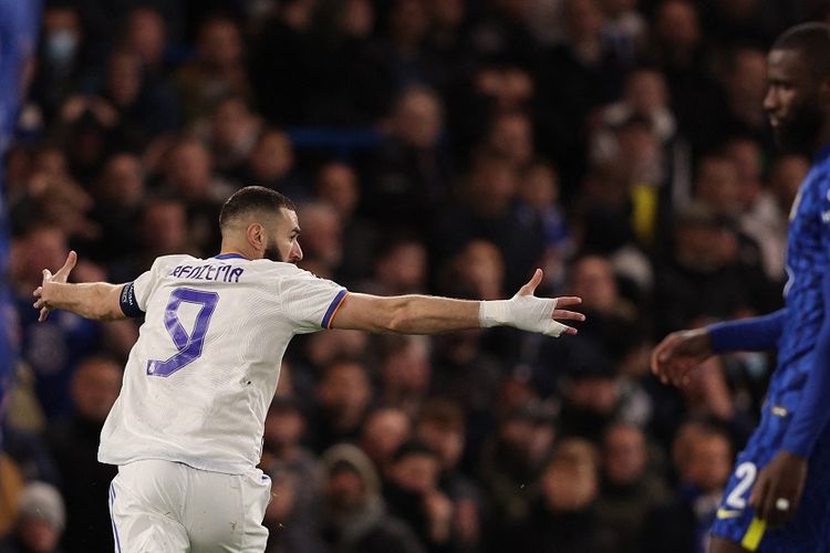 Top Skor Liga Champions: Karim Benzema Makin Gacor, Lewandowski Gigit ...