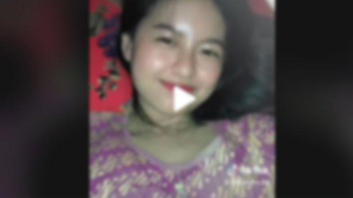 Video Pebi yang Viral di TikTok, Sosok Pemeran Wanita Pakai Daster Berbaring di Kasur ...