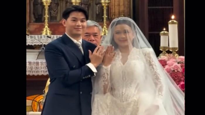 Sosok Jonathan Alden Suami Brisia Jodie usai Resmi Menikah di Gereja ...