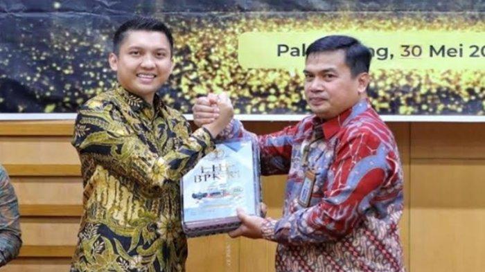 Ogan Ilir Dapatkan WTP, Panca Terima Laporan Hasil Pemeriksaan Atas Laporan Keuangan Pemkab 2023 ...