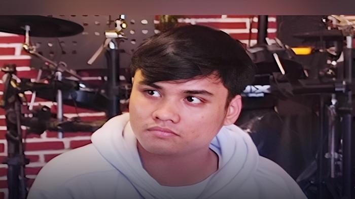 Mantan ART Denada Mengaku Hanya Tahu Sang Artis Hamil Aisha & Tak Tahu ...