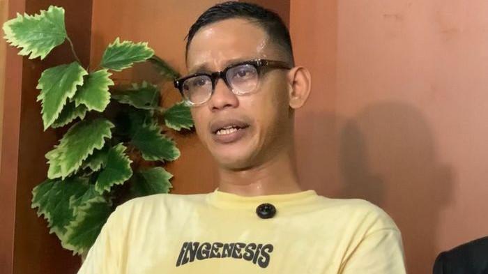 Revelino Pria Ngaku Ayah Biologis Anak Lisa Mariana Minta Mantan Pacar ...