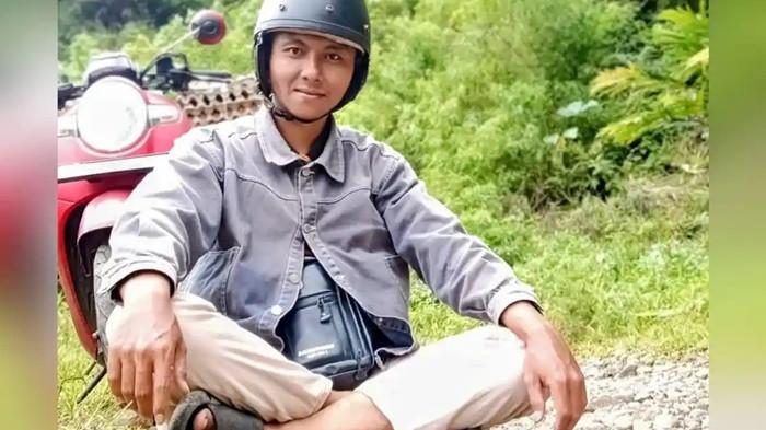 Awal Mula Holis Diintimidasi Keluarga Kades Usai Posting Jalan Rusak ...