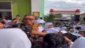 Sosok H Arlan Wali Kota Prabumulih Disorot Usai Kepsek SMPN 1 Prabumulih Dicopot, Harta Rp 17 M ...