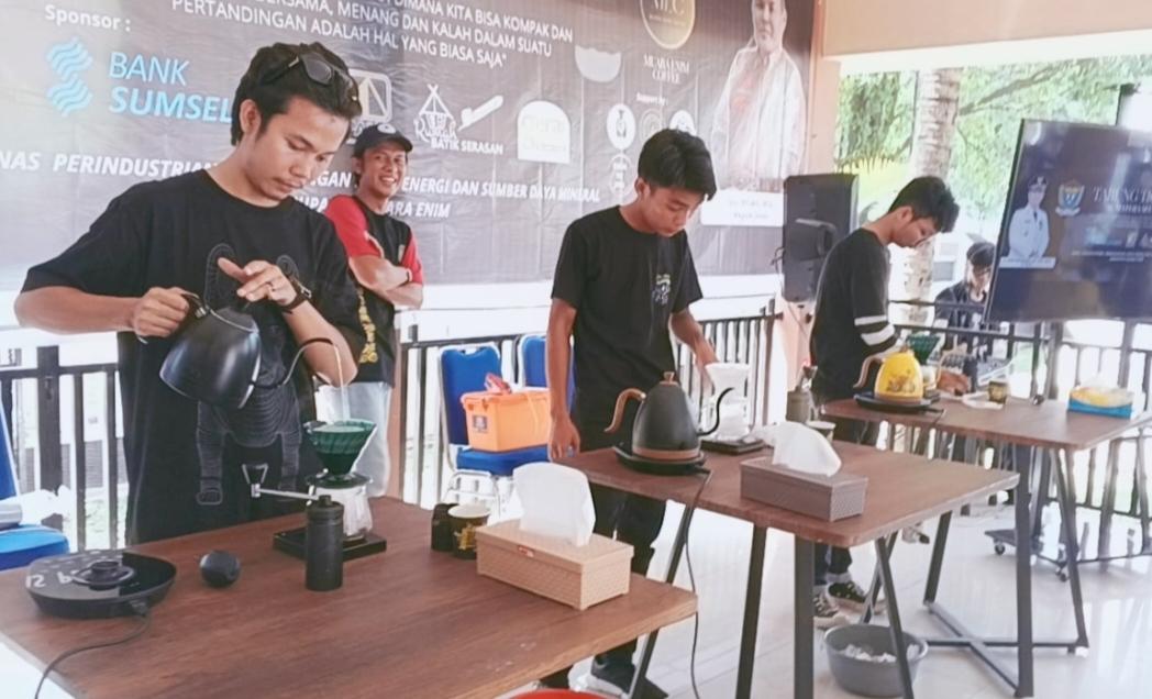 HUT ke-78 Muara Enim, 42 Barista Bertarung Menyeduh Kopi Semende Dalam ...