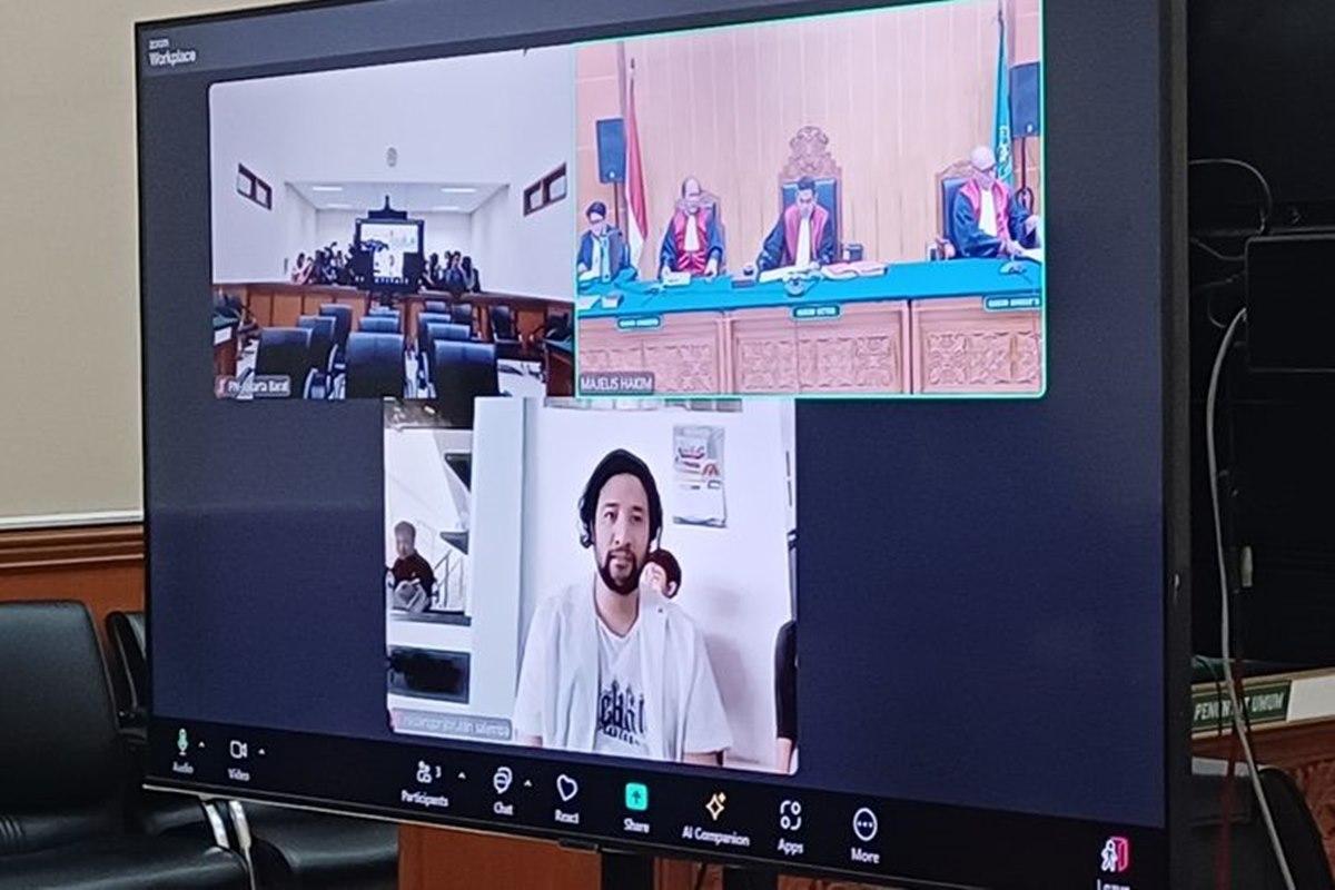 Hakim Vonis Ammar Zoni Dengan Hukuman 3 Tahun Penjara dan Denda Rp 1 Miliar. Sang Aktor Menerima ...