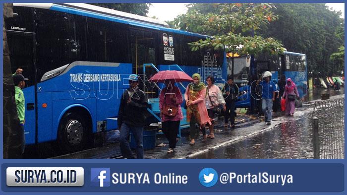 Bus di Purabaya Wajib Dilengkapi Pemadam, Pemecah Kaca, dan Kotak P3K ...