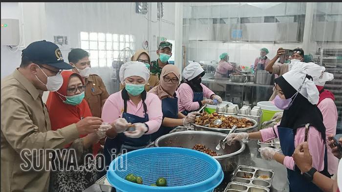 Sosok Polisi di Jambi Punya Yayasan Kelola 22 Dapur MBG Dilaporkan ...