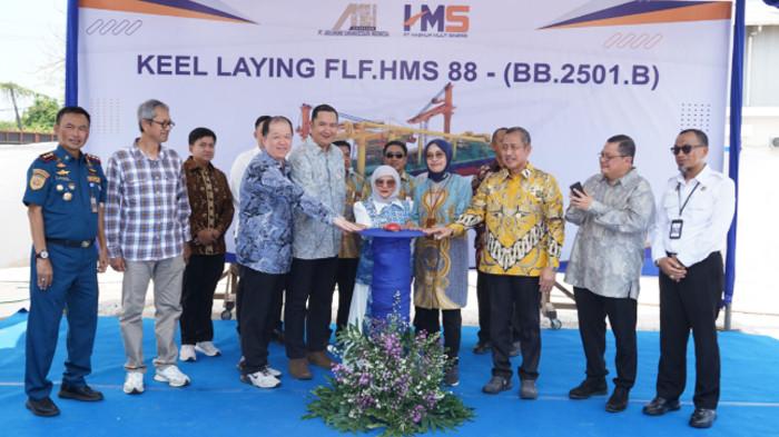 PT Adiluhung Saranasegara Indonesia dan PT Hasnur Multi Sinergi ...