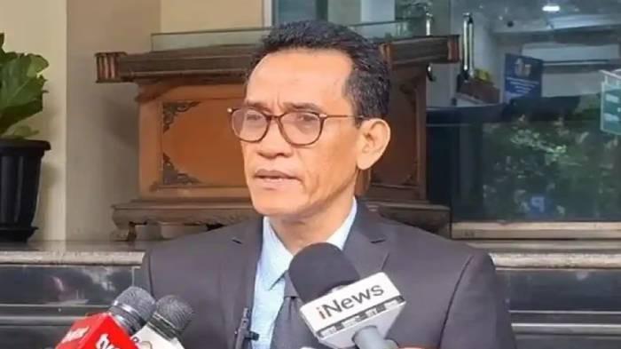 Cueki Telepon Refly Harun Saat Mau Adukan Kasus Ijazah Jokowi, Inilah ...