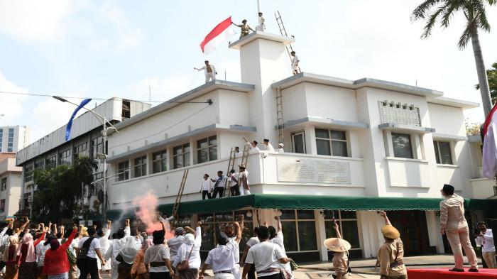Sejarah Hotel Yamato di Surabaya: Dari Simbol Kolonialisme ke Monumen ...