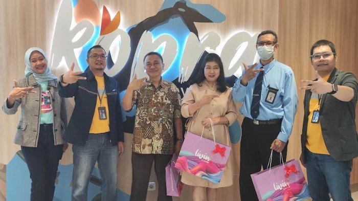 Bank Mandiri Bagikan Eco-Friendly Merchandise pada Hari Pelanggan ...
