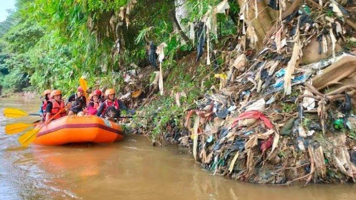 Tim Ekspedisi Sungai Nusantara Lakukan Survei Warga Tentang Pengelolaan Sungai, Ini Hasilnya ...
