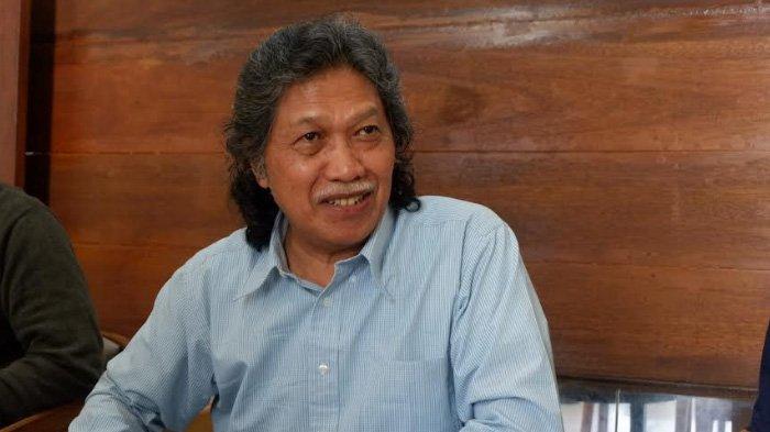 Siapa Sabrang? Anak Cak Nun yang Dilantik Menhan Sjafrie Jadi Tenaga ...