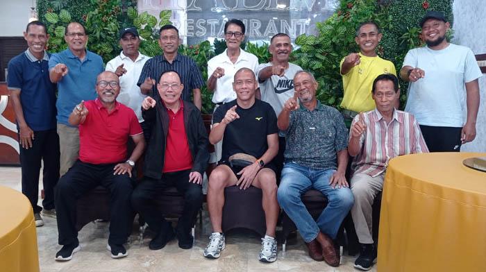 Legenda Timnas Indonesia Kumpul di Surabaya Dihadiri Nova Arianto dan ...
